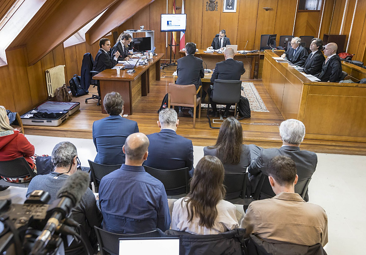 Los jueces rechazan la demanda de Iberdrola contra Repsol por 'ecopostureo' | El Correo